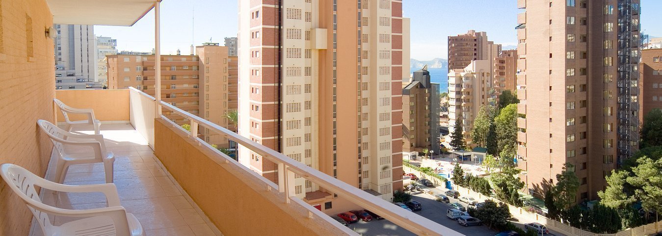 Magic Cristal Park Hotel OFFICIAL WEBSITE | Benidorm centre 3-star Hotel